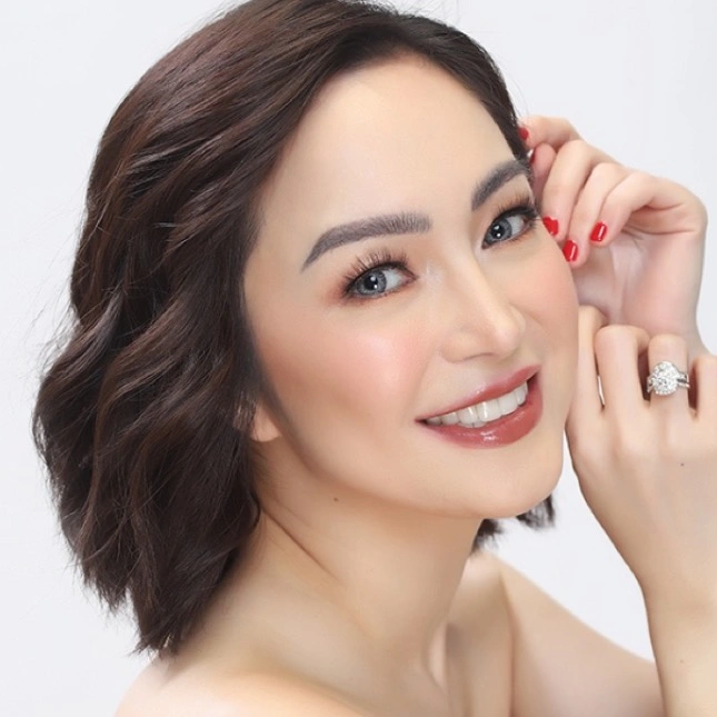 Kitkat Favia - @favkitkat TikTok Analytics | Profile, videos & hashtags ...