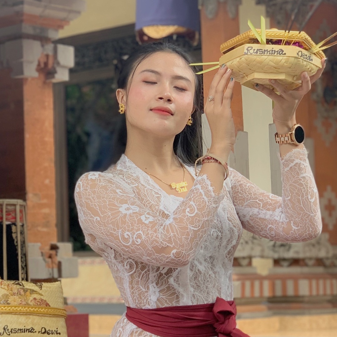 Rusmina Dewi - @rusminadewi5 TikTok Analytics | Profile, videos ...