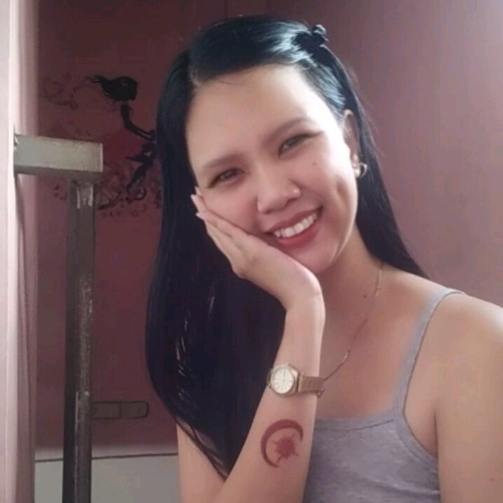 Leahna 🌙🌵- @le_ya TikTok 分析|プロフィール、動画、ハッシュタグ | Exolyt