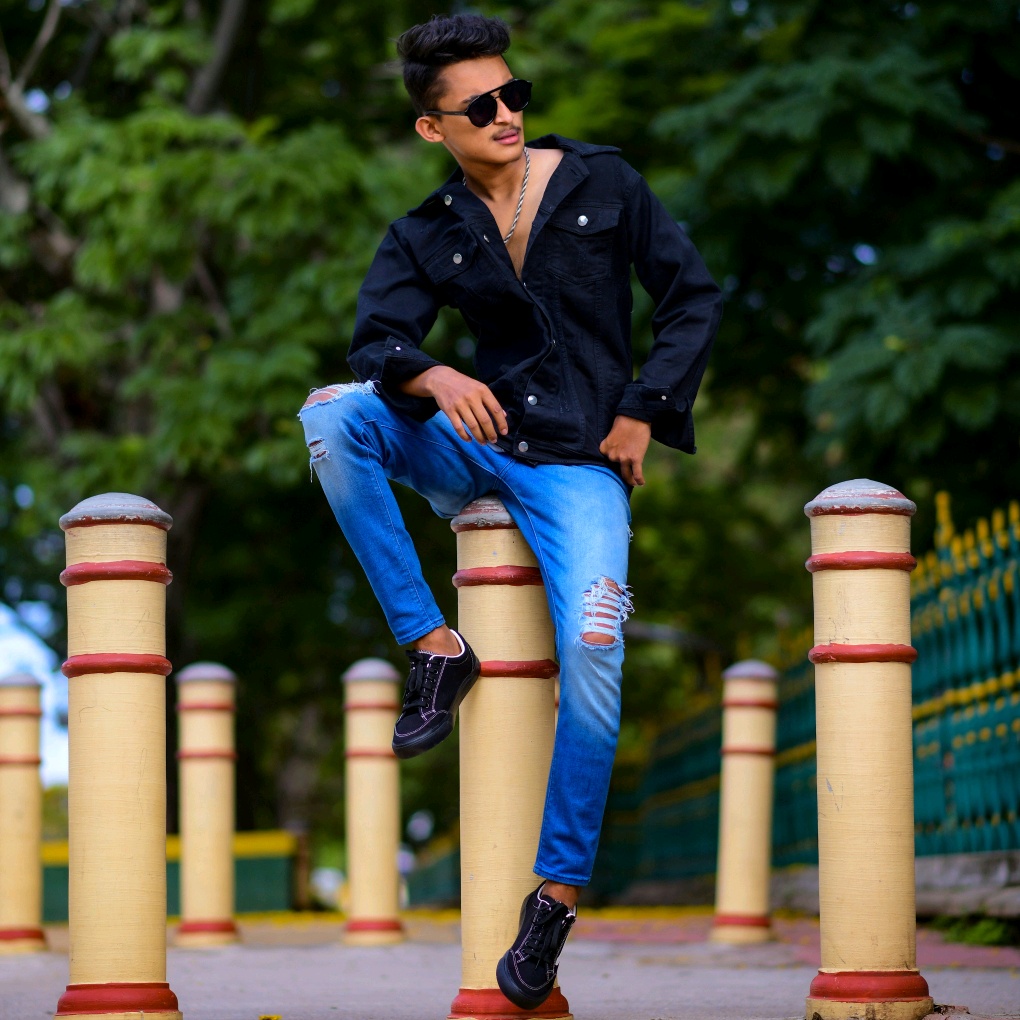 bhuvan bhuvi - @bhuvan__bhuvi TikTok Analytics | Profile, videos & hashtags | Exolyt