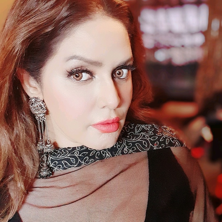 🦄 @poonamjhawer - Poonam Jhawer - TikTok