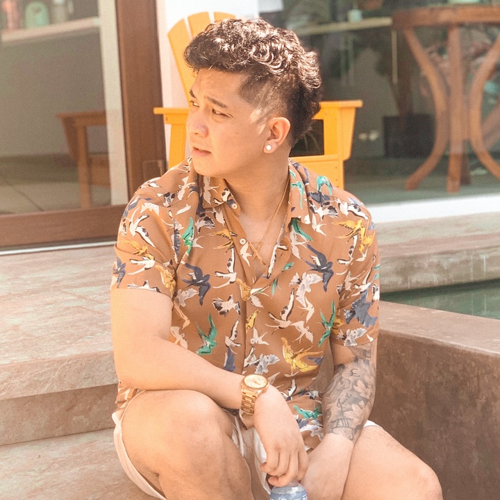 🦄 @easymoneybadgerofficial - Jon Gutierrez - TikTok