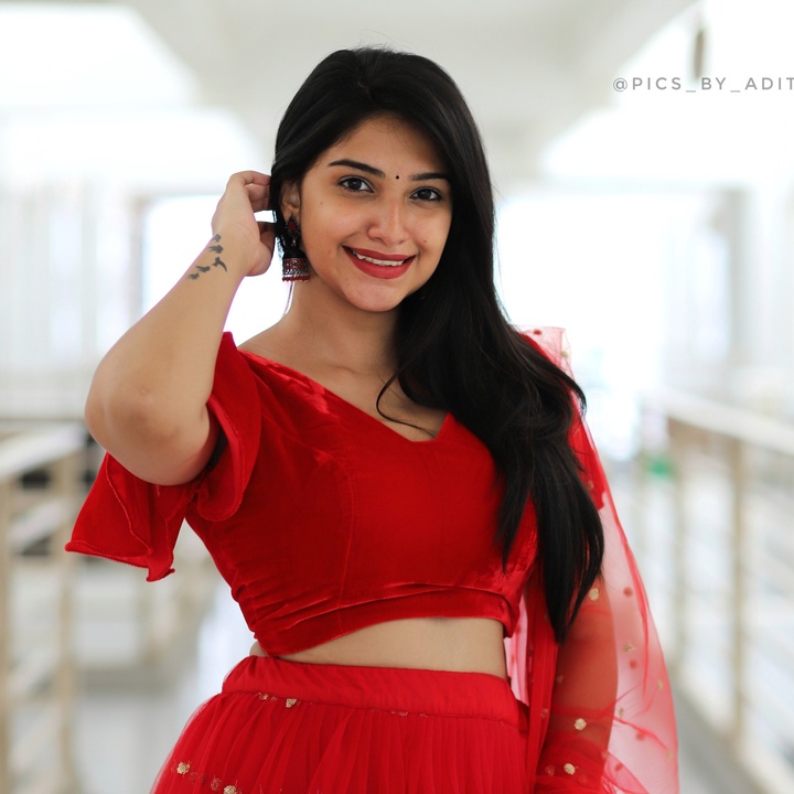 Suzanne sharon - @_namaslayyy__ TikTok Analytics | Profile, videos ...