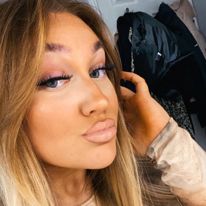 Megan Colbert's Instagram, Twitter & Facebook on IDCrawl