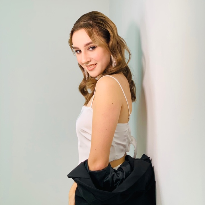 🦄 @josephinethestar - Josephine Ri Star - TikTok