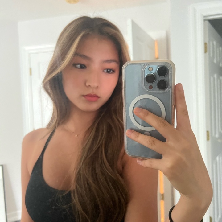 fallin behind- laufey | sally kim (@sally_..kimm_)