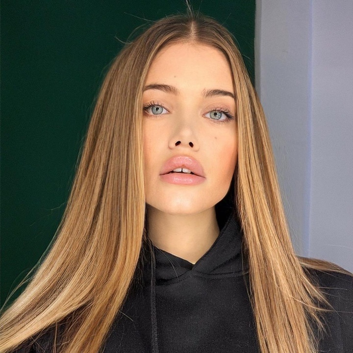 🦄 @arina.maks - Arina Maksimova PETITE MODEL - TikTok