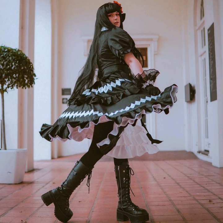 🦄 @kopium_cosplay - laura - TikTok