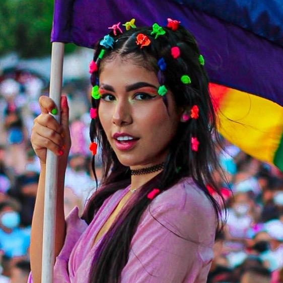 Cuando eres el hijo/a del medio 😂👀 Instagram: Alexatorrex @alexa.torrex ...