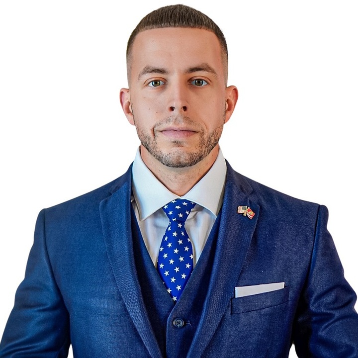 🦄 @creditwithcolin - Colin Matthew | Credit Mastery - TikTok