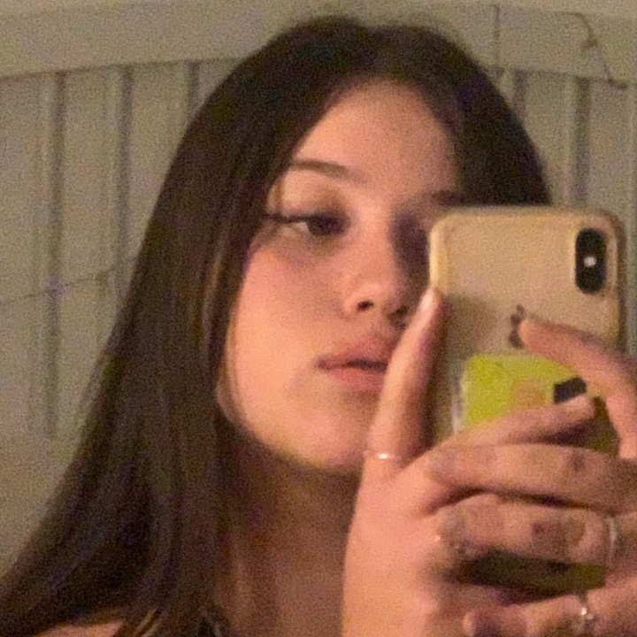 🦄 @mikaa_______ - fun in here - TikTok