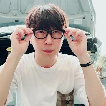 🦄 @seibishi_megane_kakeru - 眼鏡かける - TikTok