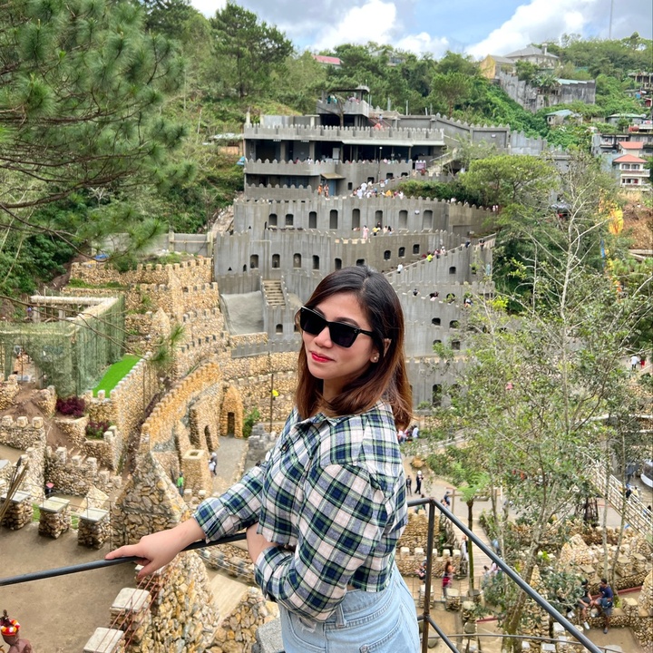 🦄 @elishatanofficial - Elisha Tan