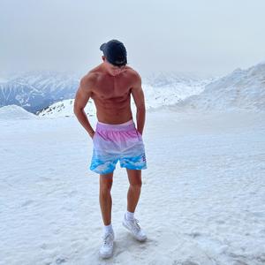 laserluca - Analíticas de TikTok de @laserluca | Perfil, videos ...