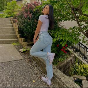 gal akbari - @q.gal TikTok Analytics | Profile, videos & hashtags | Exolyt