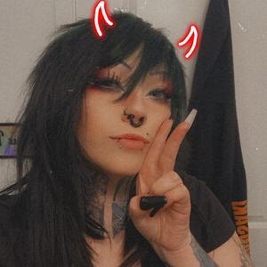 Luna ️ - @lunaghostess TikTok Analytics | Profile, videos & hashtags ...