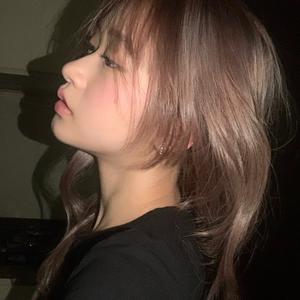 Maria Clarin - @mariadelouvre TikTok Phân tích | Hồ sơ, video và thẻ ...