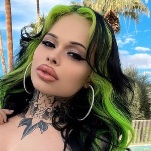 Your future ex wife - @its_me_karenn TikTok Analytics | Profile, videos ...