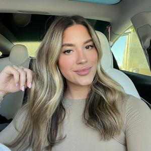 Victoria Bachlet Powell- @victoriabachlet TikTok 分析|プロフィール、動画、ハッシュタグ ...