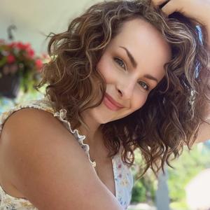 Emily Vondy - @thevondyfam TikTok Analytics | Profile, videos ...